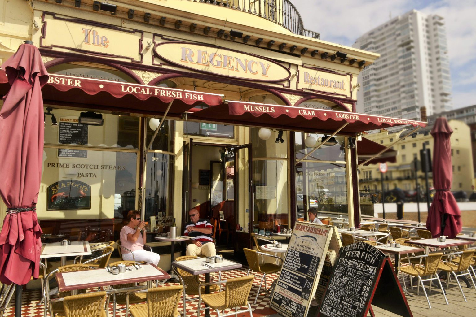7 Restaurants With Stunning Views On Brighton Beach & Seafront - We ...